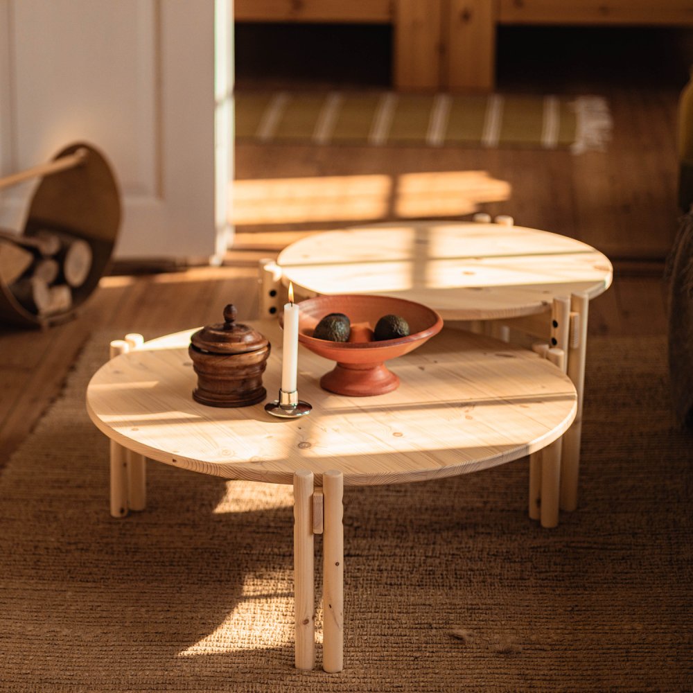 stolík STICKS LOW :: www.futonshop.cz